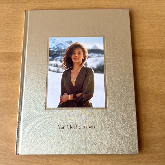 Van Cleef & Arpels | Jewelry | Brand New Van Cleef Arpels Jewelry ...
